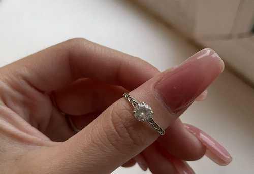 Серебряное кольцо женское 15,5