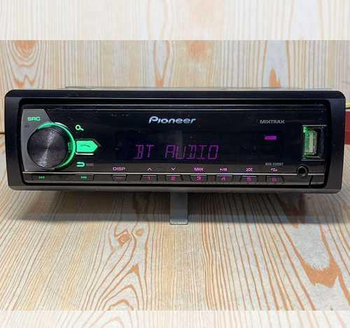 Магнитола Pioneer MVH-X580BT