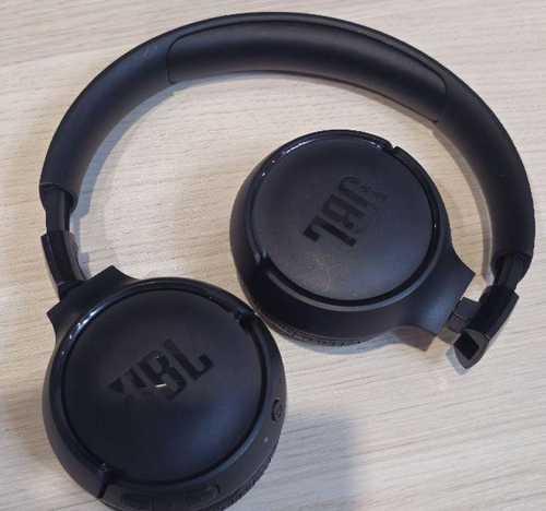 Беспроводные наушники jbl tune 520bt
