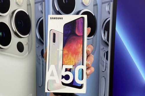Samsung Galaxy A50 4/64GB White рст