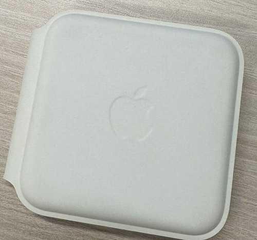 Беспроводное зарядное устройство Apple MagSafe Duo