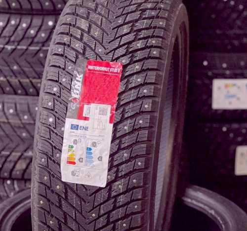 iLink Wintervorhut Stud II 235/50 R19 78H