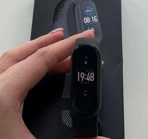 Новый фитнес браслет xiaomi mi band 5