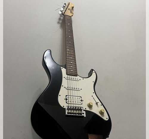 Электрогитара Yamaha stratocaster eg112