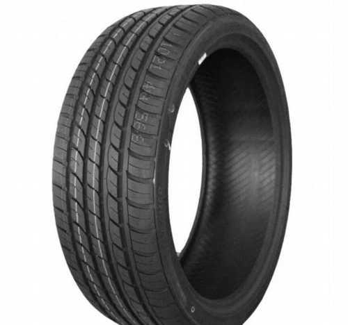 Compasal Smacher 235/65 R17 108V