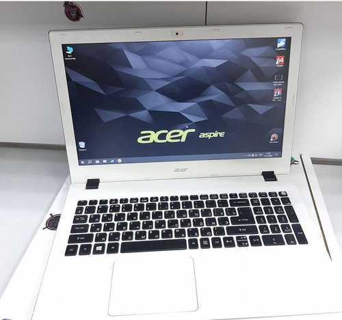 15,6" Ноутбук Acer Aspire E5-573G-303R