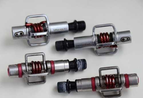 Crankbrothers Eggbeater 1, 3