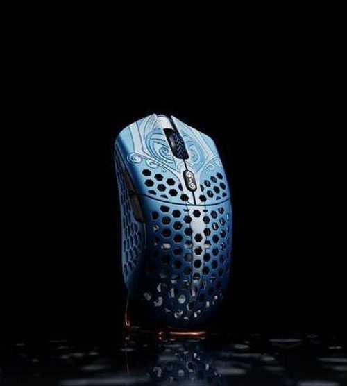 Finalmouse Starlight 12 Poseidon Small