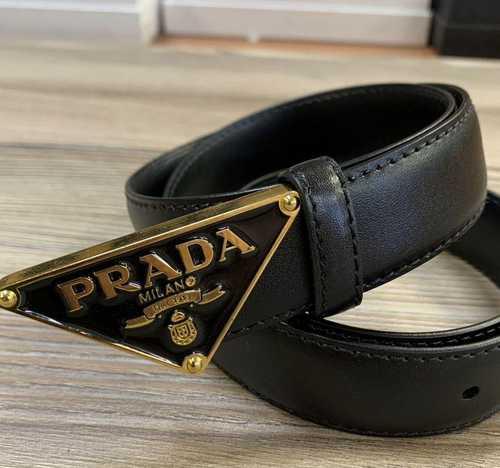 Ремень женский Prada