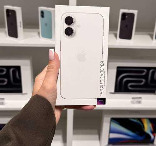 iPhone 16, 256 ГБ