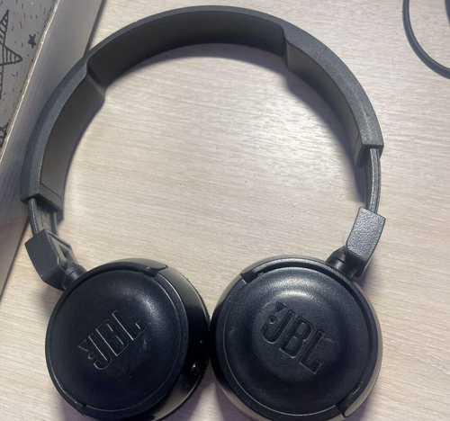 Беспроводные наушники jbl t450bt