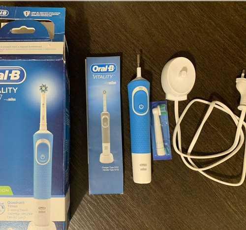 Электрическая зубная щетка Oral-B Vitality