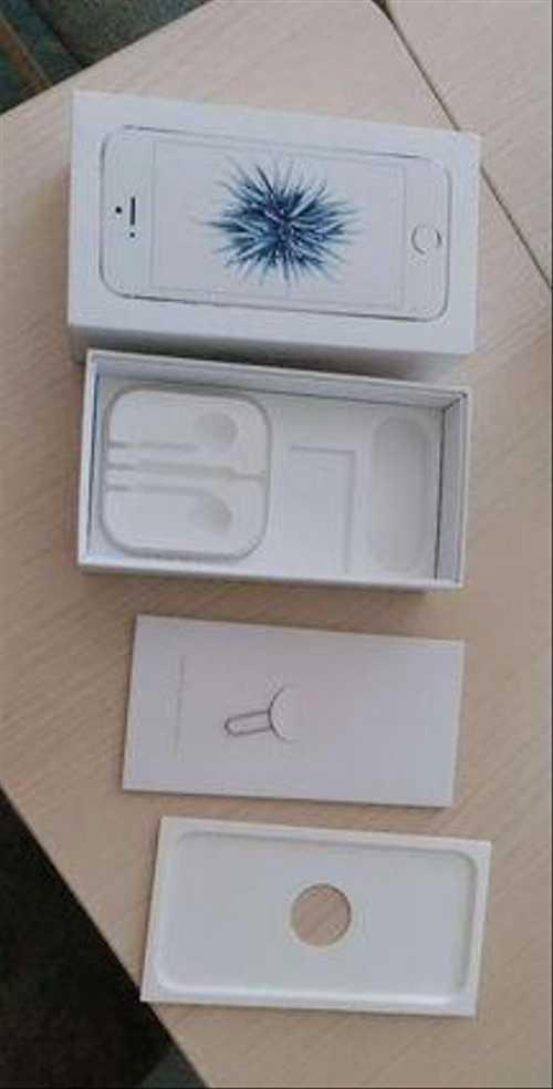 Коробка от iPhone se