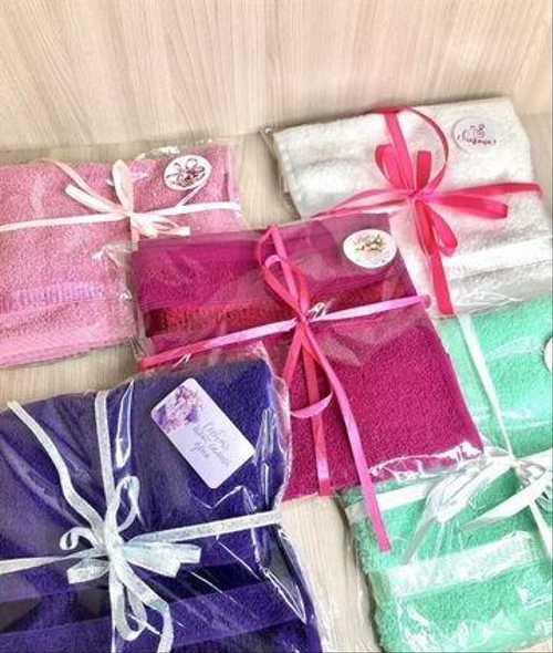 Махровые полотенца в подарочном оформлении