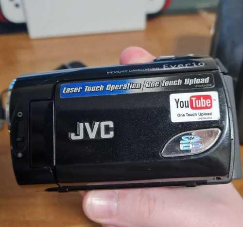 Видеокамера JVC GZ-MS100 ER