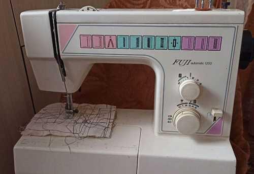 Швейная машинка бу электрическая