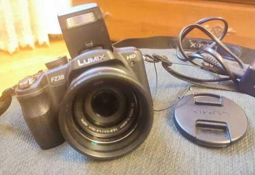 Компактный фотоаппарат Panasonic Lumix fz38