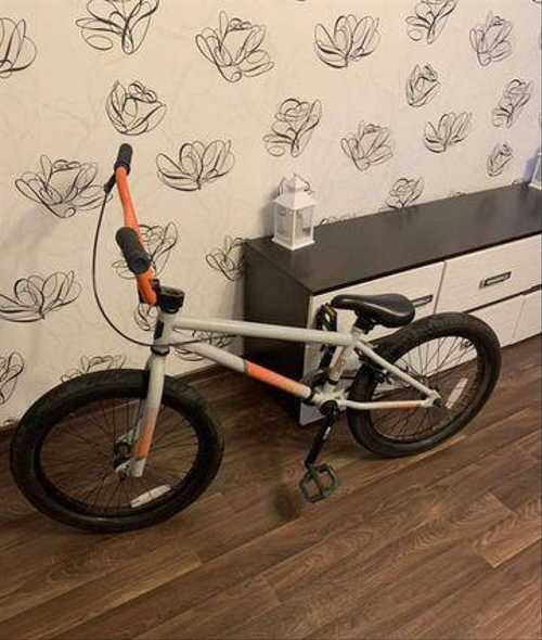 Велосипед BMX Mongoose L20