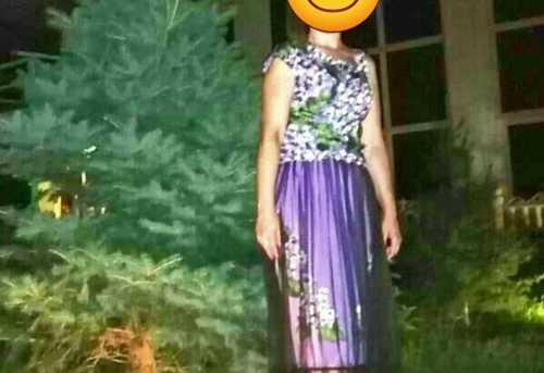 Платье -костюм праздничное женское 44 Италия