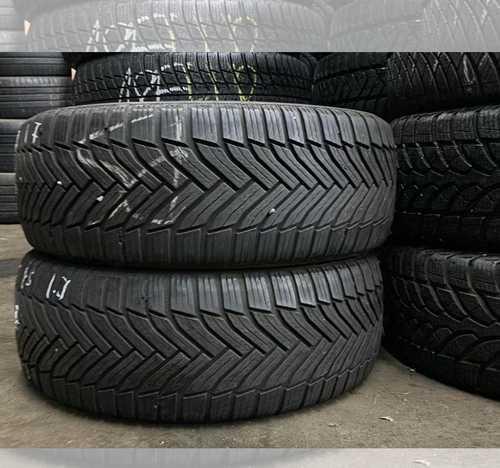 Michelin Alpin 6 215/45 R17 98W