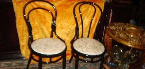 Антикварные венские стулья