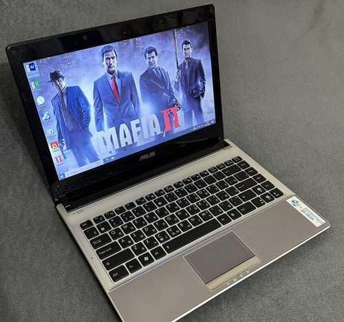 13.3" ASUS U30S, Core i5, RAM 8 ГБ, 240 ГБ, GeForce GT 520M