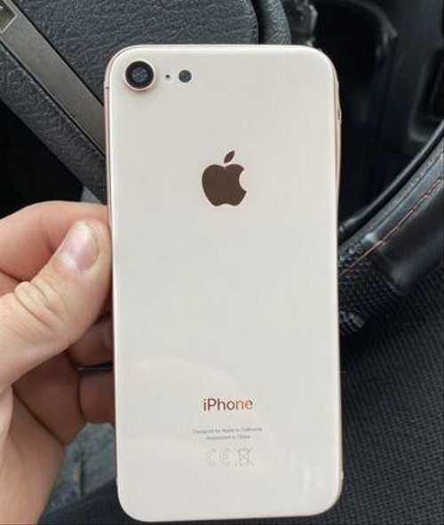 Задняя крышка iPhone 8