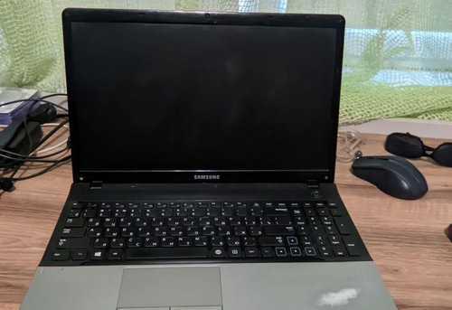 Ноутбук Samsung NP300e5c