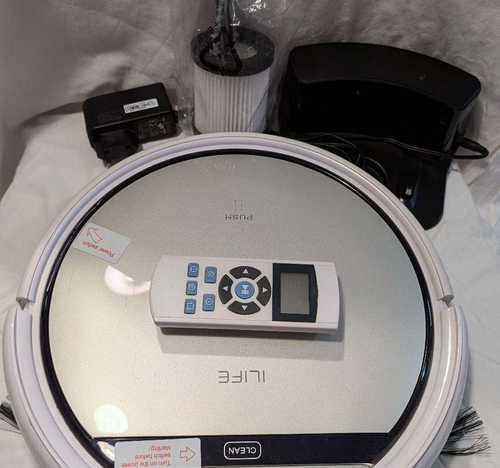 Робот пылесос Ilife V50