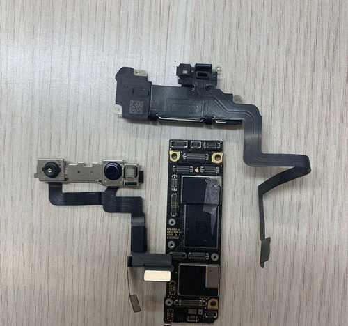 Материнская плата iPhone 11 64гб