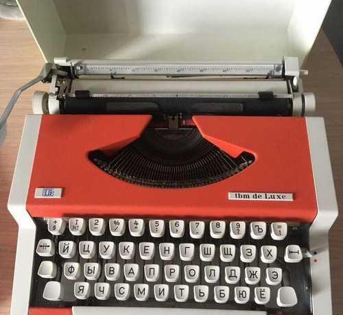 Печатная пишущая машинка tbm de Luxe