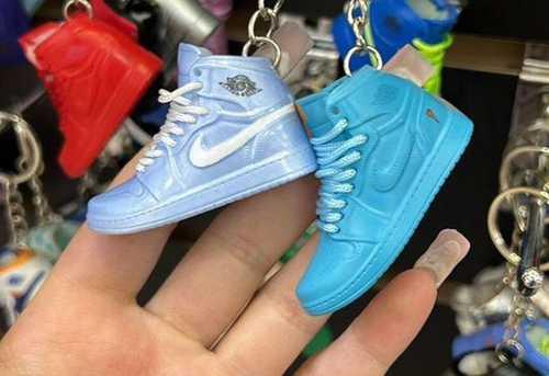 Брелок кроссовок Nike для ключей