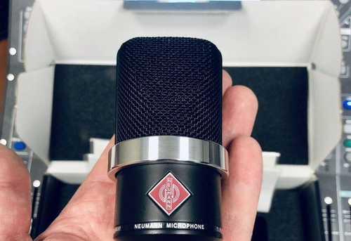 Студийный микрофон Neumann TLM 102