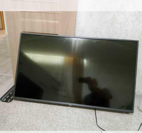 Телевизор SMART tv