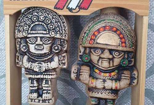 Боги ацтеков, 2 бутылки из керамики, Перу