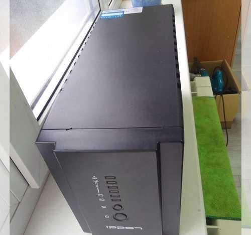 UPS (ибп) Ippon SMART Power Pro 1400