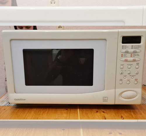 Микроволновка GoldStar MS-2335T