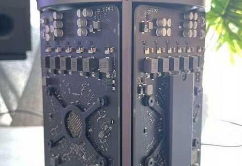 Mac Pro 2013 8-core / 64gb / 1Tb / 2xFirePro D500