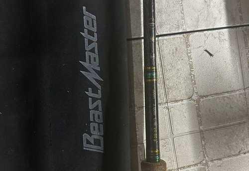 Спиннинг Shimano Beast Master 300 H