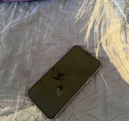 iPhone 11 Pro, 64 ГБ