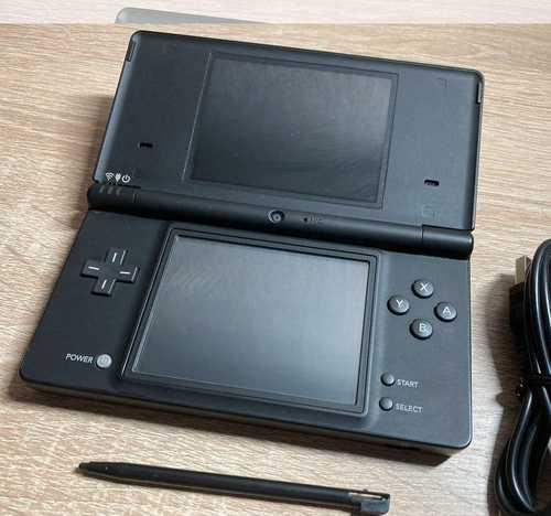 Nintendo DSi