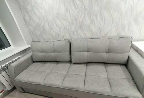 Продам диван новый