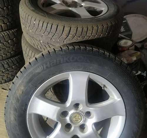 Hankook Aurora K109 215/60 R16