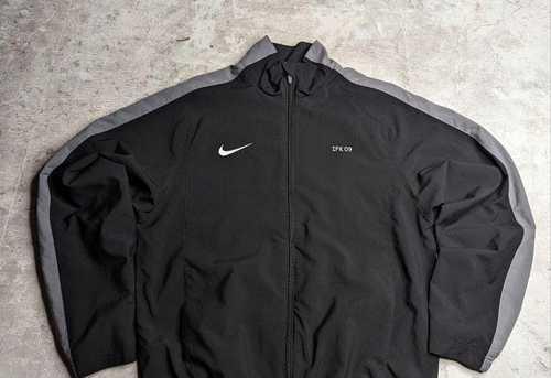 Ветровка Nike vintage