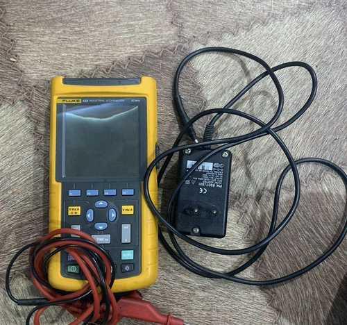 Fluke 123 scopemeter мультиметр (осциллограф)