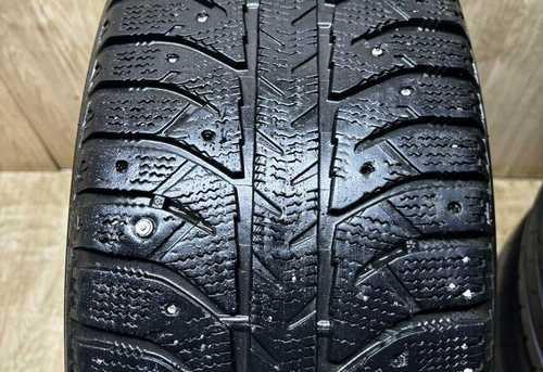 Bridgestone Ice Cruiser 7000 215/65 R16 98H