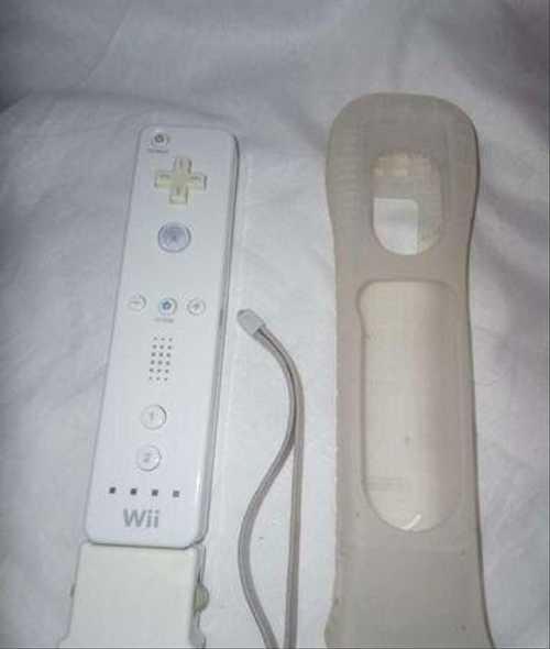 Игровой контроллер Wii Remote (White) с Motion Plu