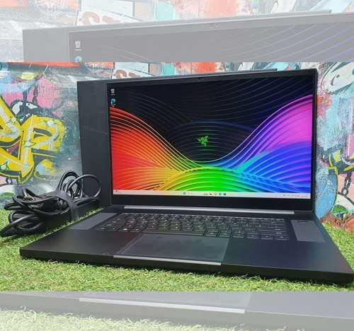 Ноутбук Razer i7-9/16Gb/RTX 2080 8Gb/240Hz/ Blade Pro 17/Windows 11