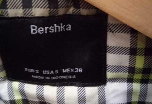 Куртка мужская Bershka