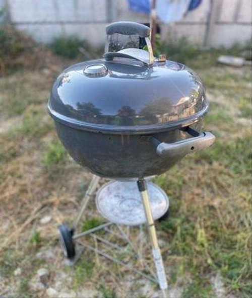 Угольный гриль Weber